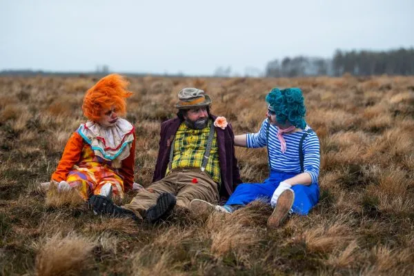 Apocalypse Clown trailer teases an end-of-the-world comedy