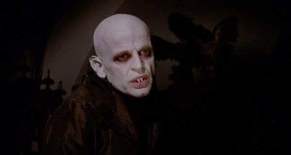 Nosferatu Flickering Lights